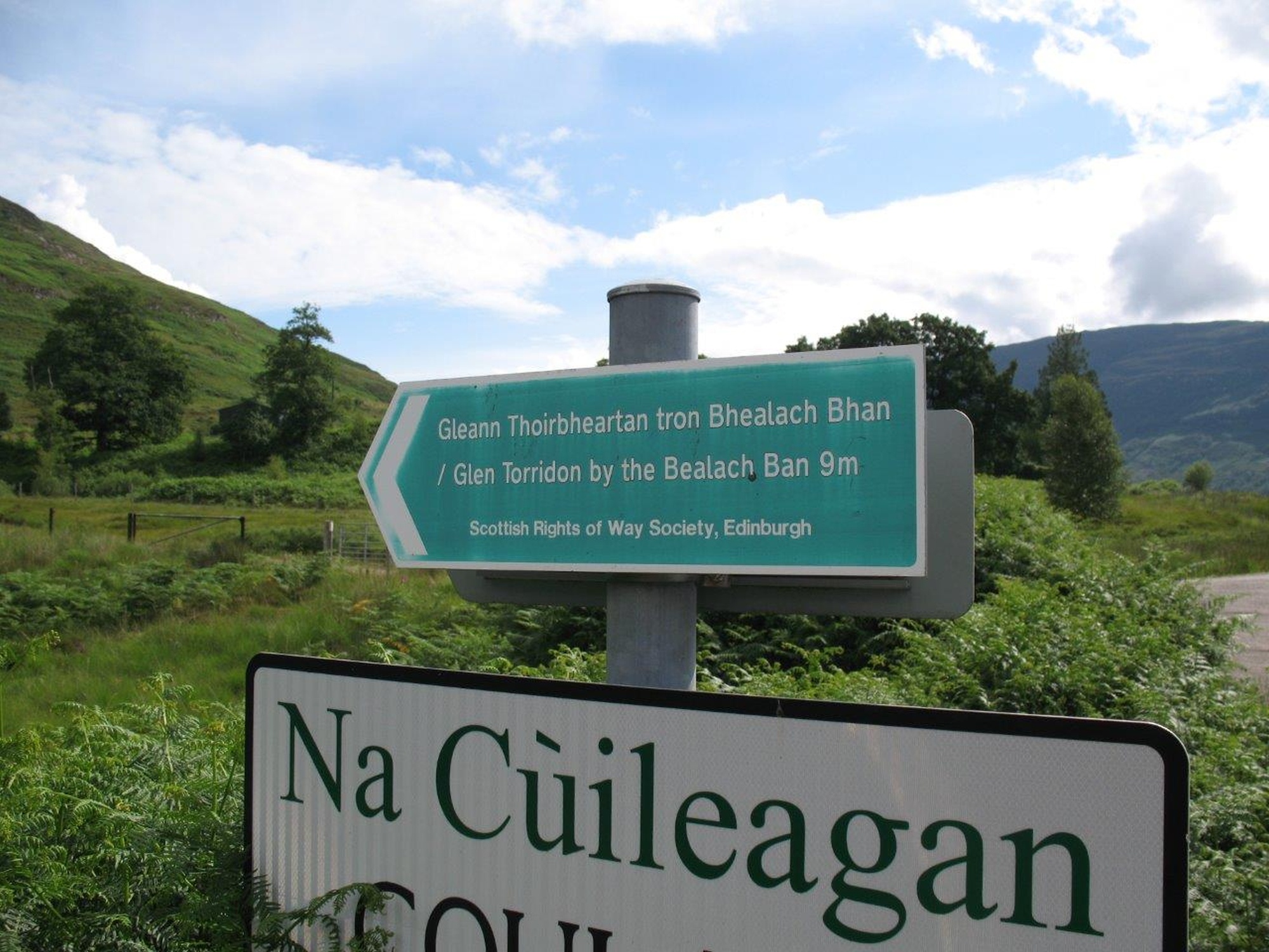 Support replacement of signpost at Coulags, Strathcarron | ScotWays